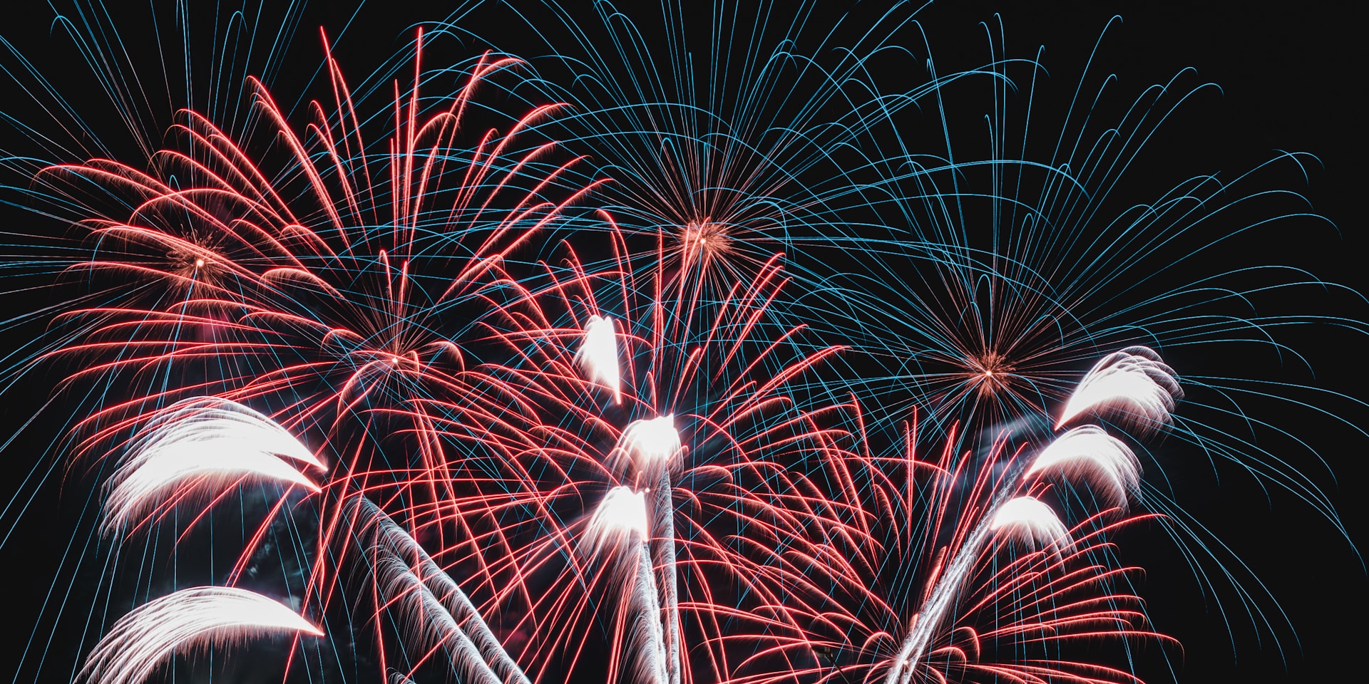 Oversigt over fyrværkerikataloger på FyrværkeriKatalog.dk - Wardi Skriver